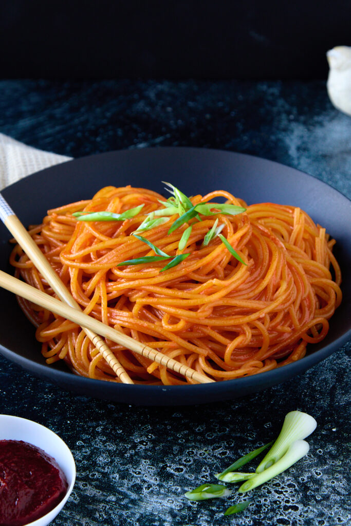 Gochujang Buttered Noodles (Quick & Easy)